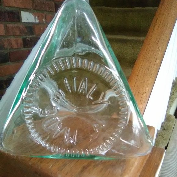 Accents | Triangular Jar | Poshmark